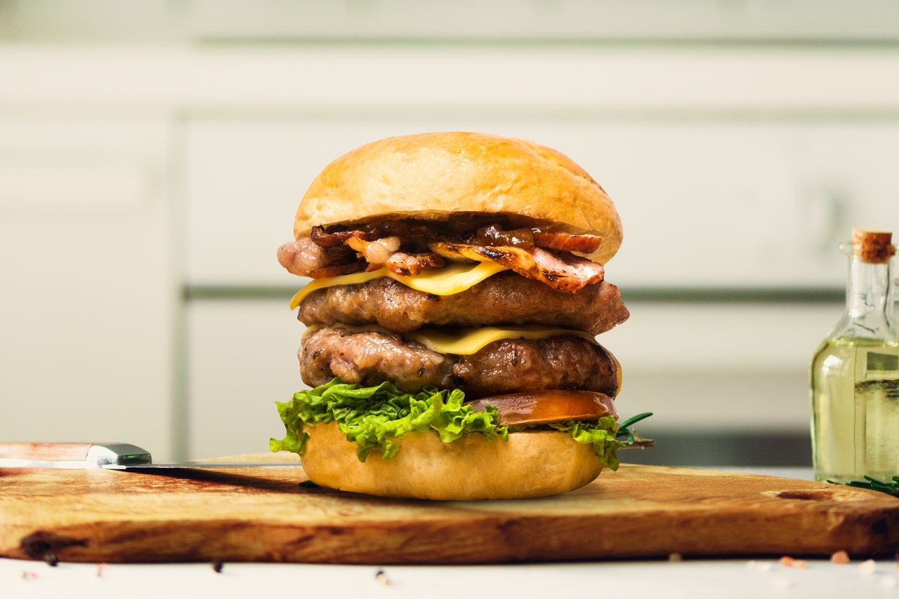 HOWDY GRILLHOUSE @ JQ Centrel (Jesselton Quey) - Borneo 360